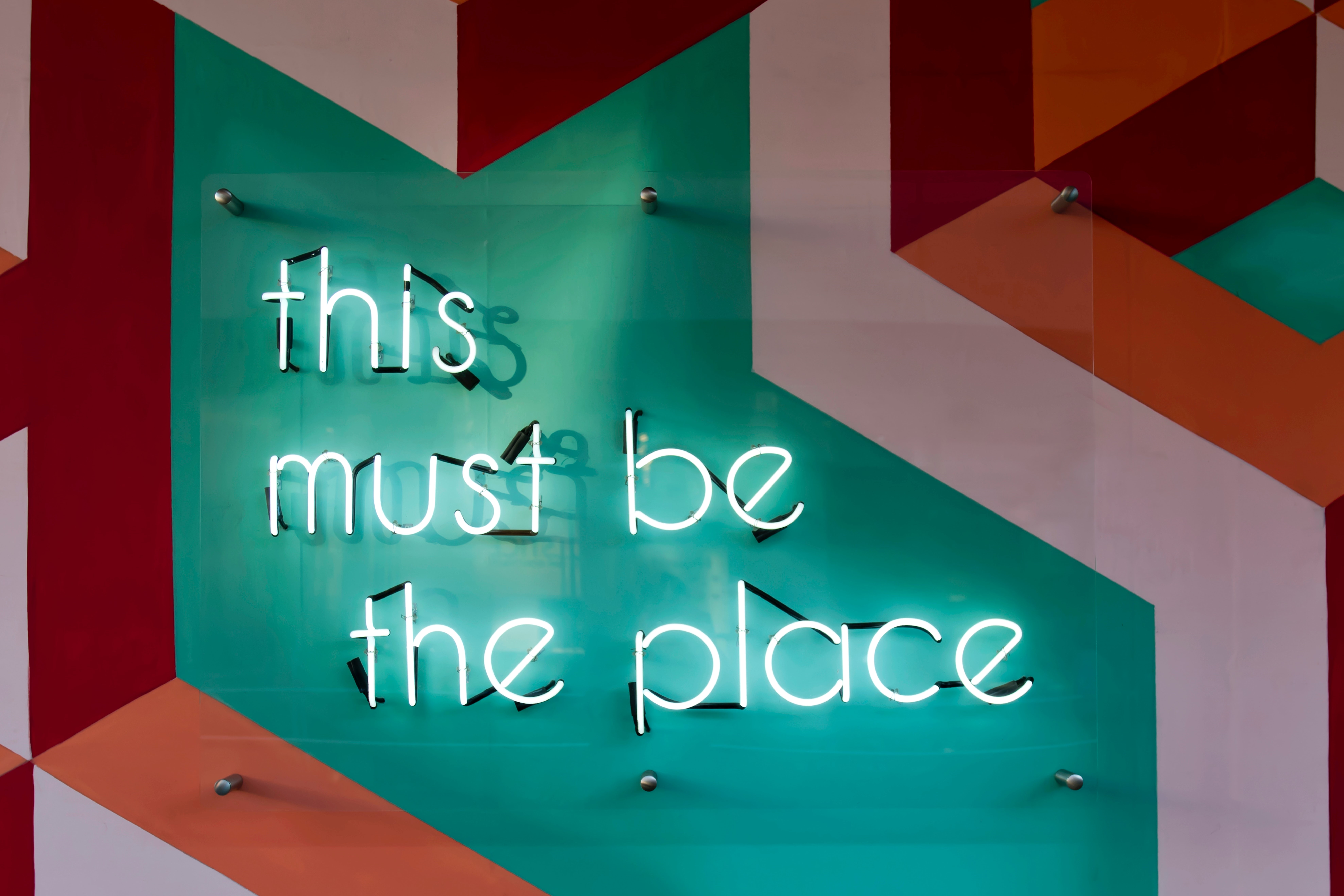 Localis is hiring two new researchers - Localis